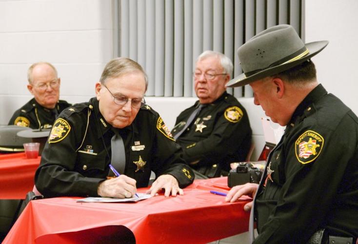 Sheriff send-off | Gallery | circlevilleherald.com