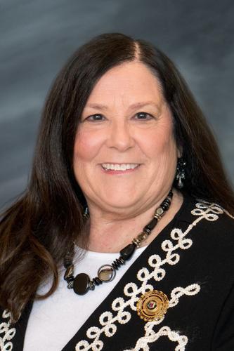 Hedrick receives GFWC award | Community | circlevilleherald.com