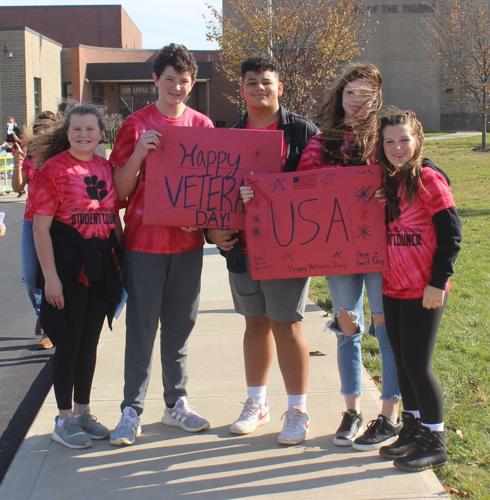 Pickaway Co. students honor, celebrate veterans | News ...