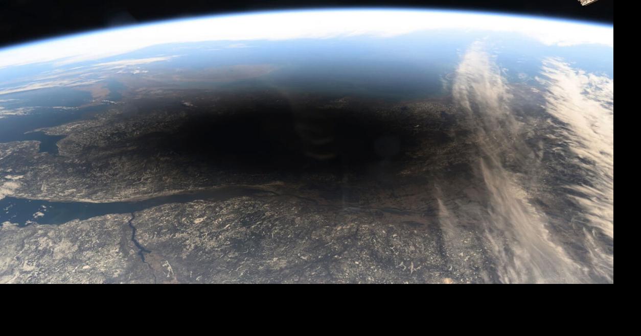 The moon and sun figure big in the new year’s lineup of cosmic wonders ...