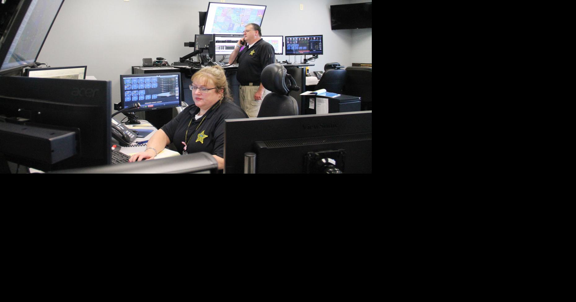 County 911/dispatch center up and running | News | circlevilleherald.com