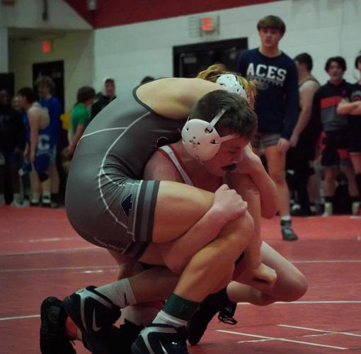 Logan Elm wrestling invitational marks key milestone for the season | Sports | circlevilleherald.com