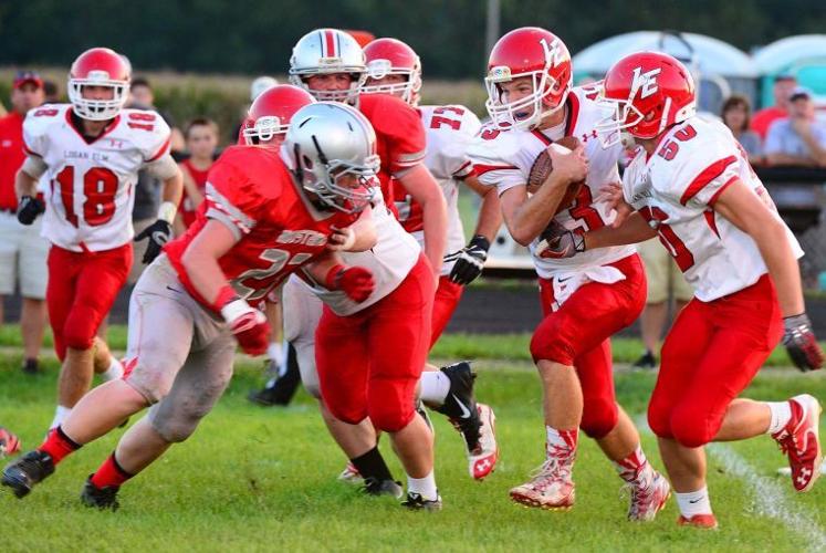 Defense helps lead Braves past Mustangs | Sports | circlevilleherald.com
