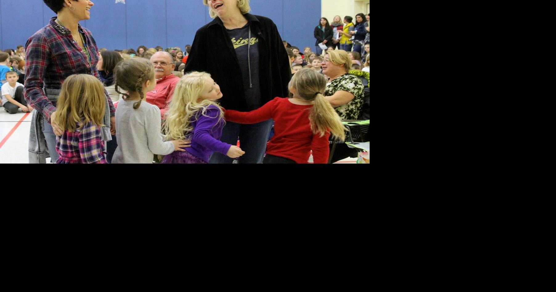 Scioto Elementary surprises secretary with fitting send-off | News | circlevilleherald.com