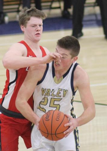 Logan Elm 52, Teays Valley 41 | Gallery | circlevilleherald.com