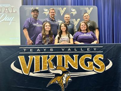 Teays Valley senior Michelle Brumfield signs to play softball at ...