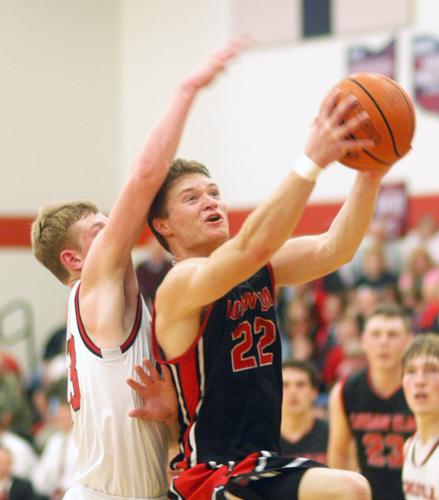 Braves clamp down on Tigers | Sports | circlevilleherald.com