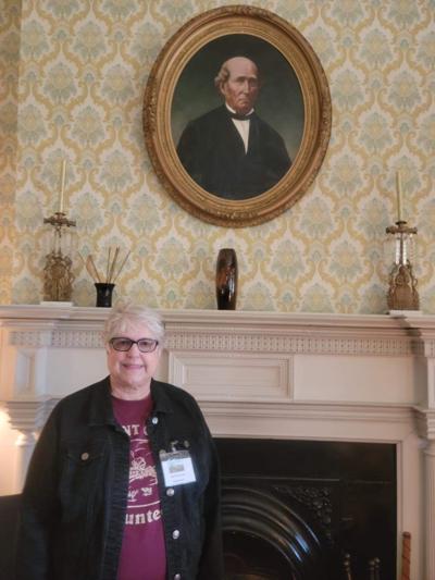 AAUW members tour Mount Oval | Community | circlevilleherald.com