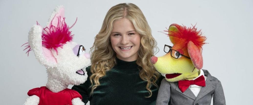 French Man Accused of Stalking Ventriloquist Darci Lynne Farmer in ...