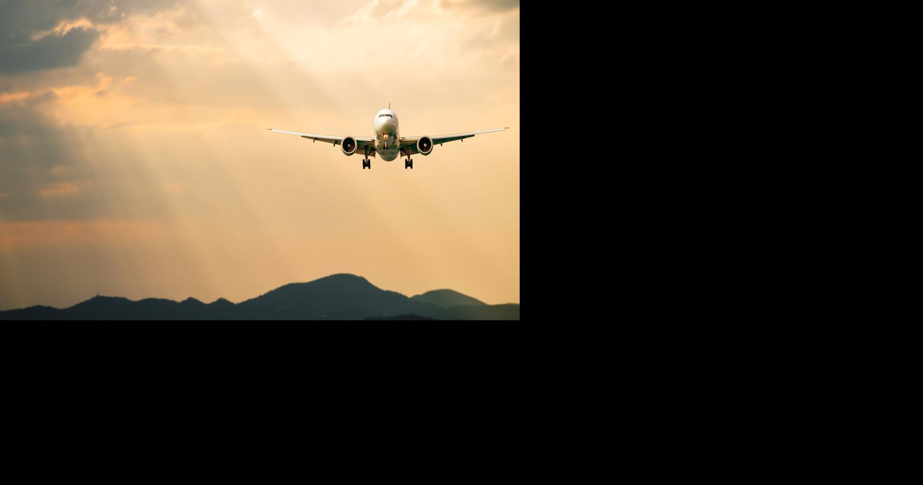 Passengers sue Frontier Airline after a hard landing at Harry Reid ...