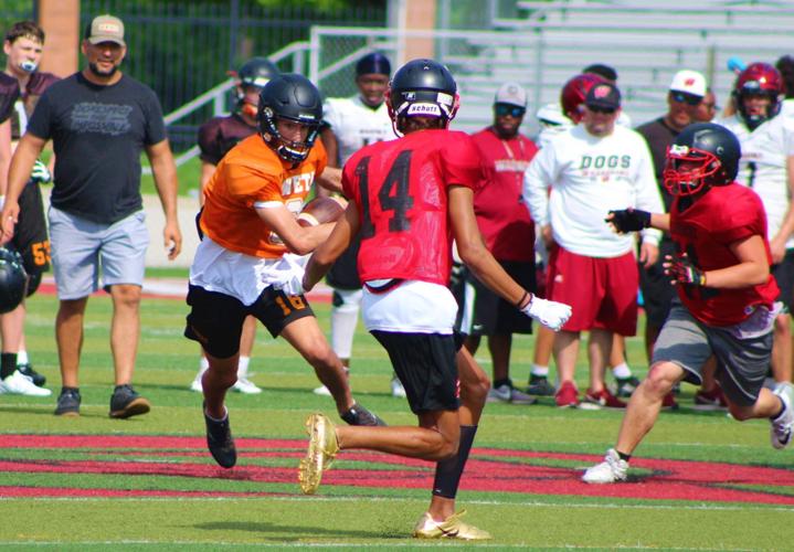 Claremore football hosts multi-team camp | Sports | claremoreprogress.com