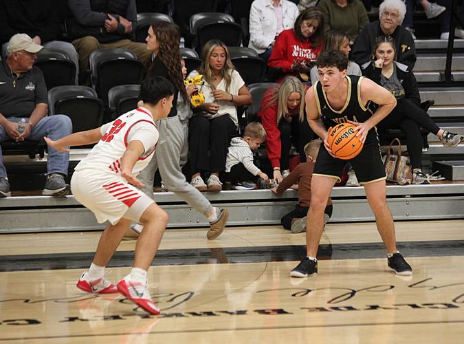 JERRY OQUIN TOURNAMENT: Inola boys holds off Stilwell, advance to final ...