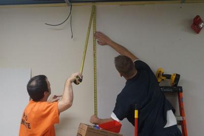 Inmate work crews improve jail, save money | Gallery ...