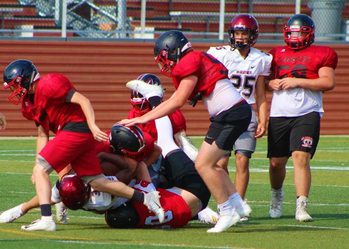 Claremore football hosts multi-team camp | Sports | claremoreprogress.com