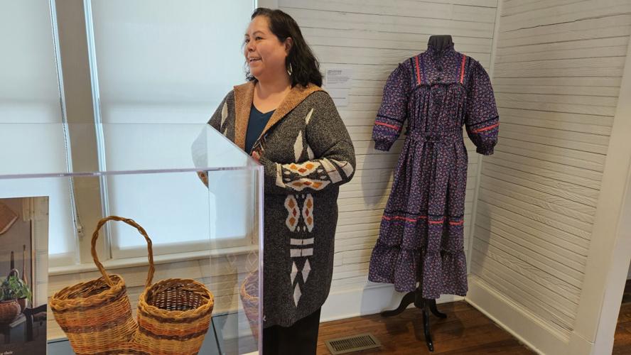 CHEROKEE PERSPECTIVE: Museum exhibit features life of National Treasure ...
