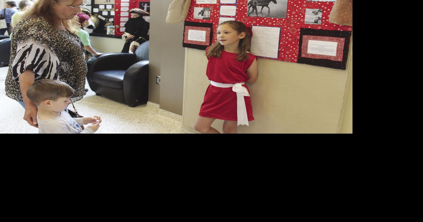 Students embody historical figures in Living Wax Museum project ...