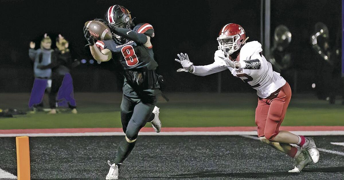FOOTBALL: Verdigris meets Berryhill for 12th time in 12 years to open ...