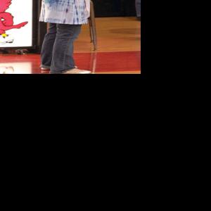 Singing Sensation - Verdigris' Liz Goins working on music career ...