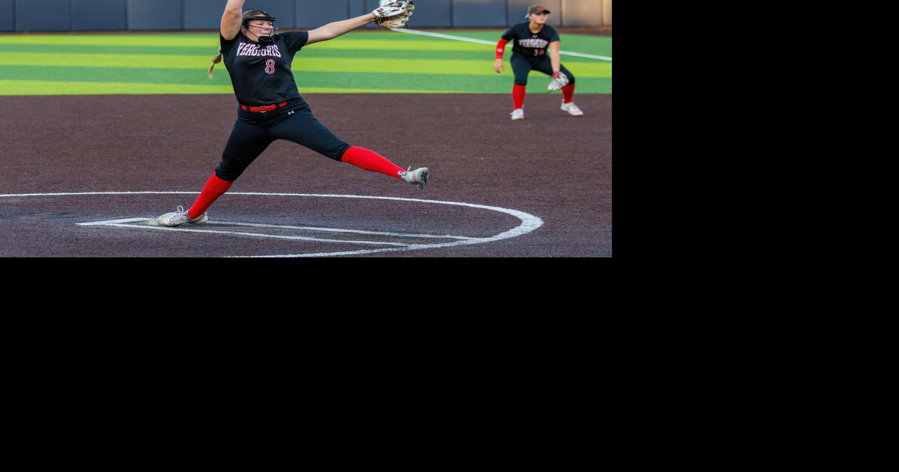 SOFTBALL: Stringfellow's dominance in circle, at plate culminate in All ...