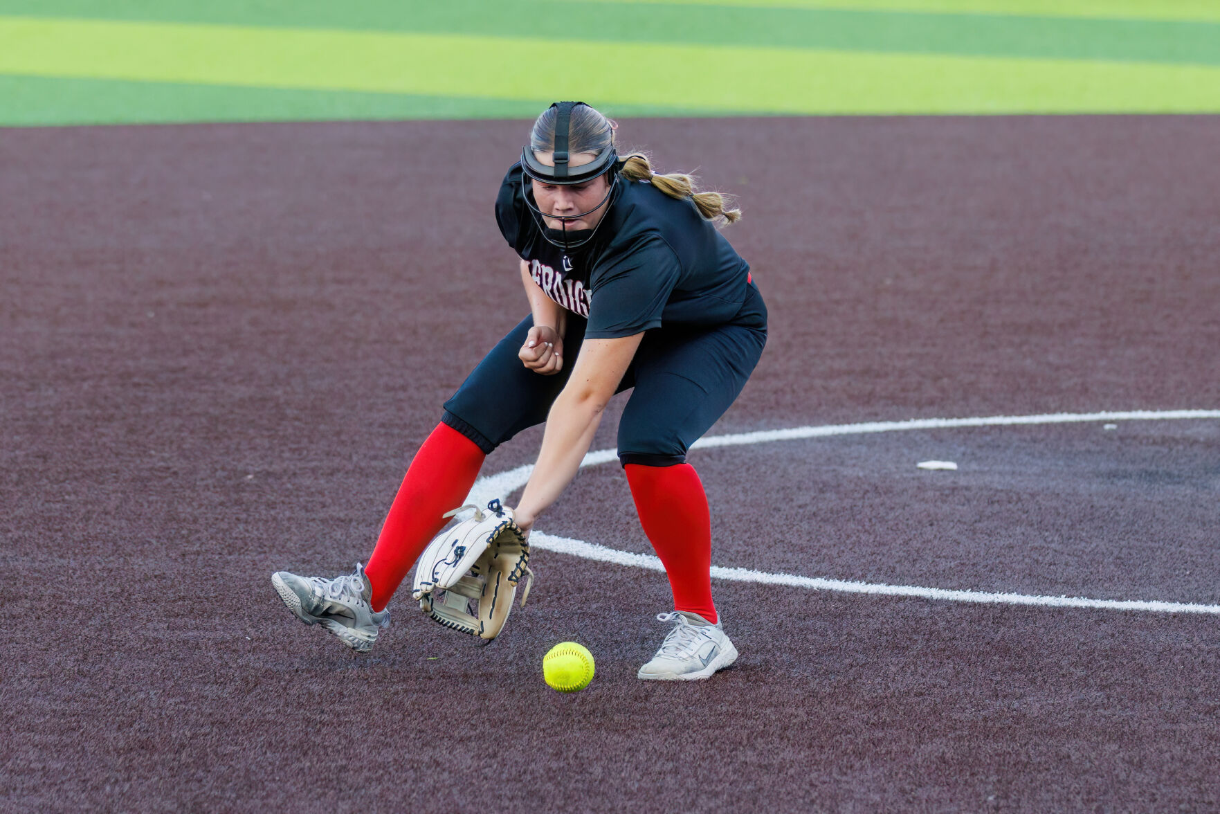 SOFTBALL: Stringfellow’s dominance fuels back-to-back shutouts as ...