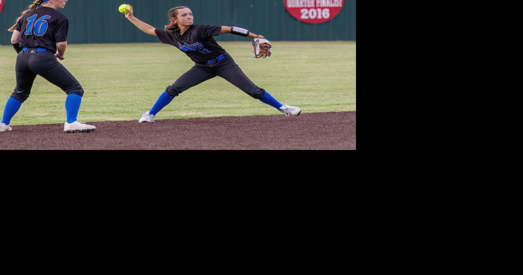 SOFTBALL: Oologah upsets Verdigris despite Lemery’s multibag hits ...