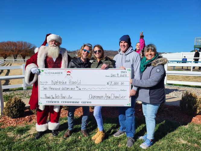 Shoppers win big in Santa Cash drawing | News | claremoreprogress.com