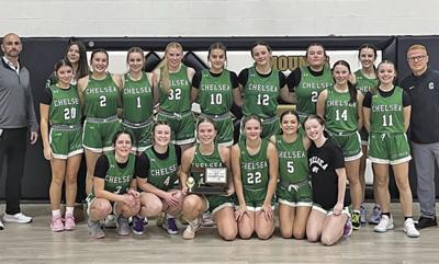 GIRLS BASKETBALL: Clutch performance from Draeger, Lawhorn seals Mound ...