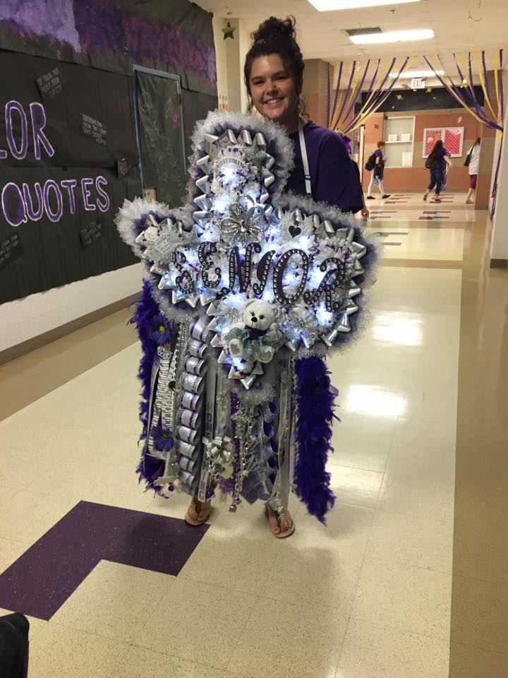 Alvarado High School senior garnered Texas-sized mum for homecoming ...