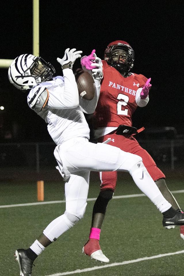 Maypearl stuns Grandview, 19-14, as Panthers end Zebras' bid at 10-0 ...