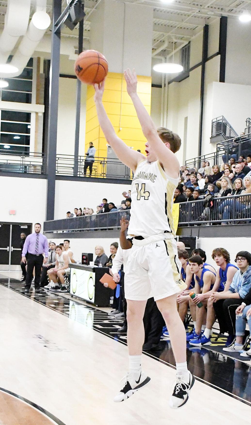 Despite inexperience, Yellow Jacket hoops still aiming to contend ...