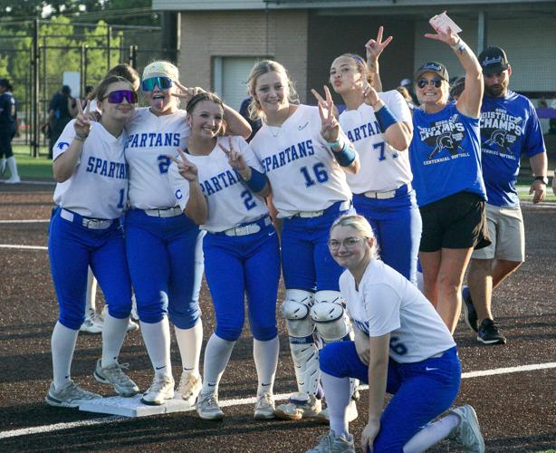 Lady Spartans shrug off Arlington Heights in game one win; Ellis sets ...