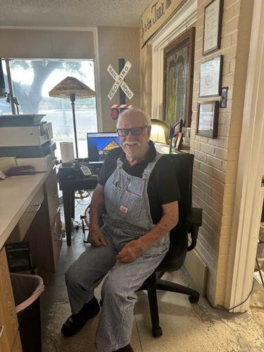 Keene, Cleburne mourn loss of Dan Roberts | Local News ...