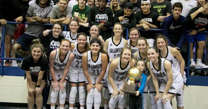 Zebras, Lady Zebras each others’ biggest fans during deep playoff runs ...