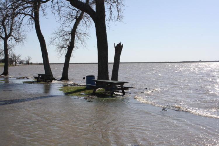 To the brim | Local News | cleburnetimesreview.com