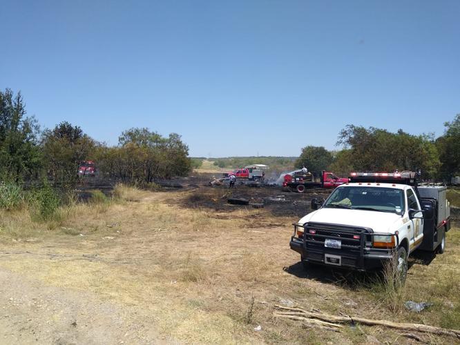UPDATE: Godley fire efforts ongoing; 50% contained | Local News | cleburnetimesreview.com