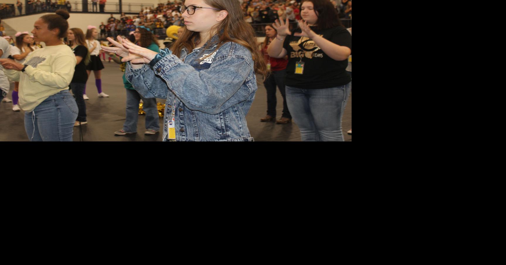 CHS ASL students participate in 24 hours of silence | Local News ...