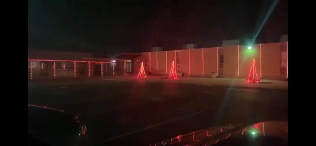 Realm students code Christmas light show | Local News ...