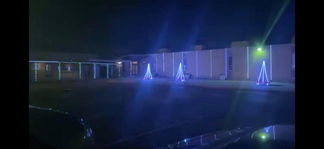 Realm students code Christmas light show | Local News ...