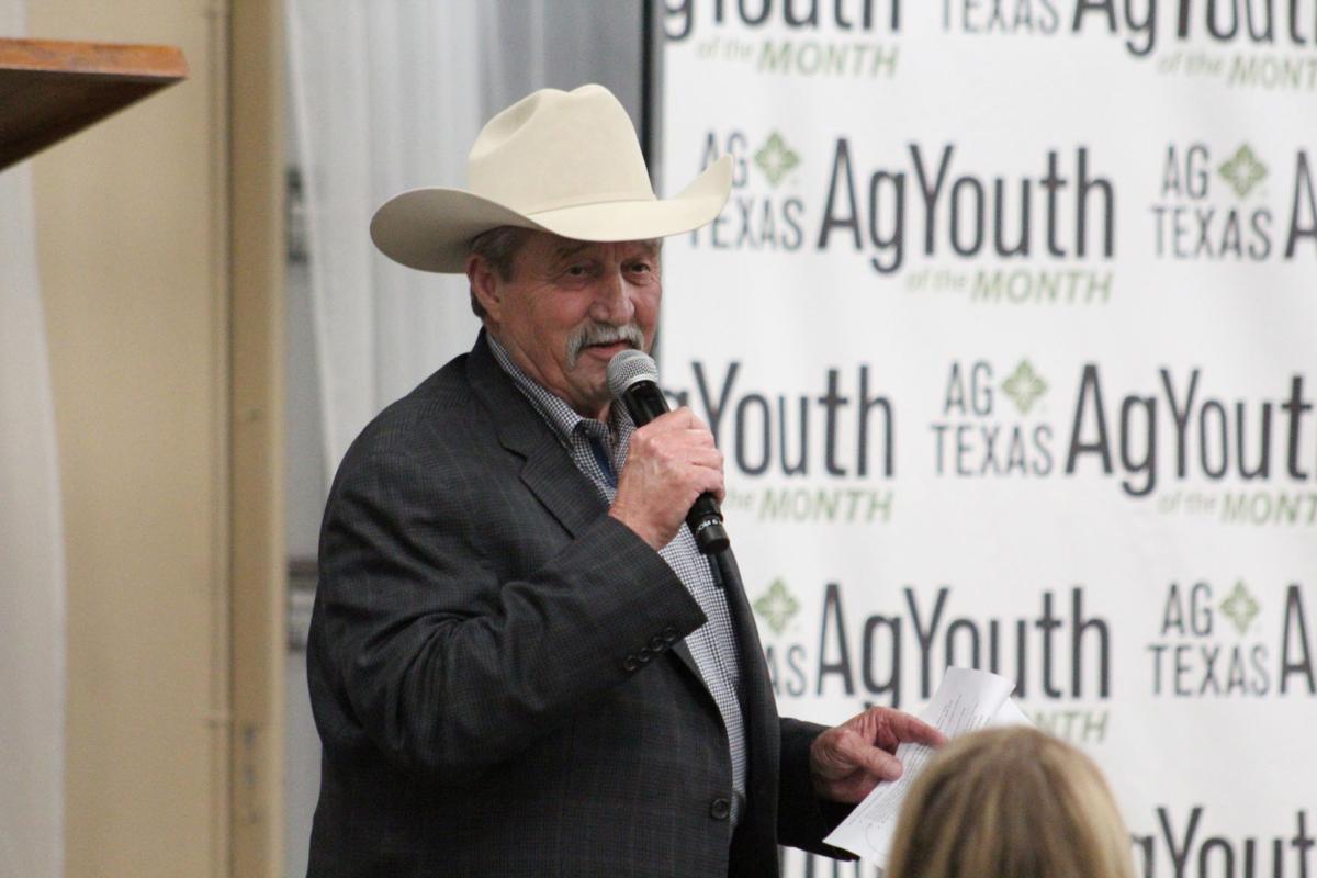 (VIDEO) Schronk receives AgTexas Farm Credit scholarship | Local News ...