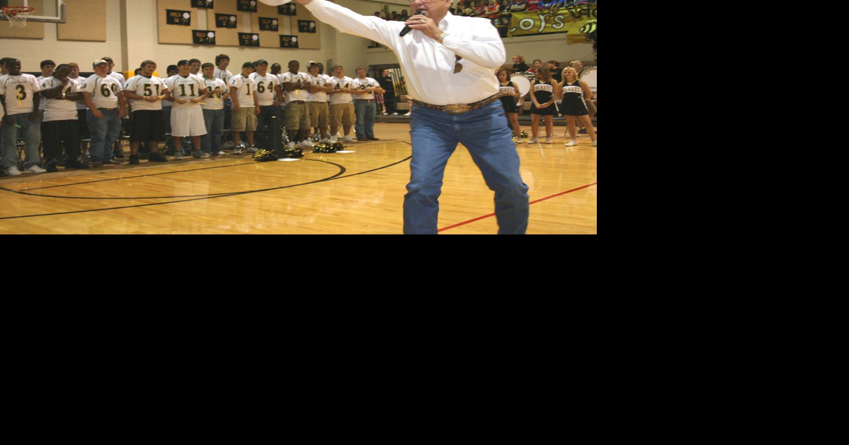 Cleburne coaching legend Chuck Curtis passes away | Local News ...