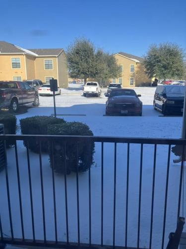 PHOTOS: Winter Storm Fern blankets Johnson County in snow, ice | Local ...