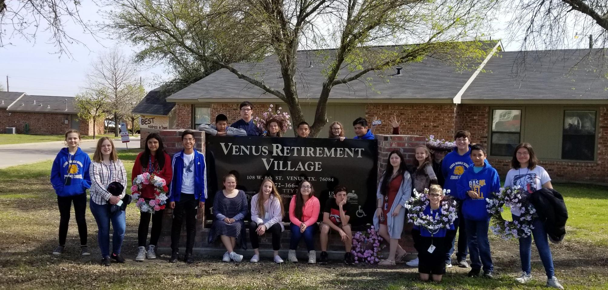 VMS students make Easter wreaths for senior residents | Local News ...
