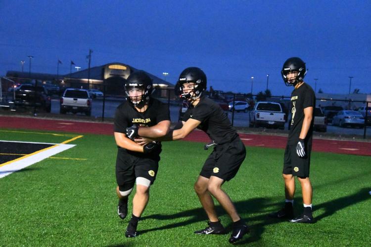 Walraven pleased with Cleburne's first practice of 2018 season | Sports ...
