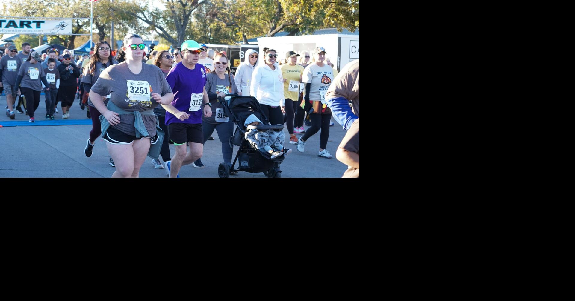 Record-breaking Turkey Trot draws 600-plus runners to support CHS ...