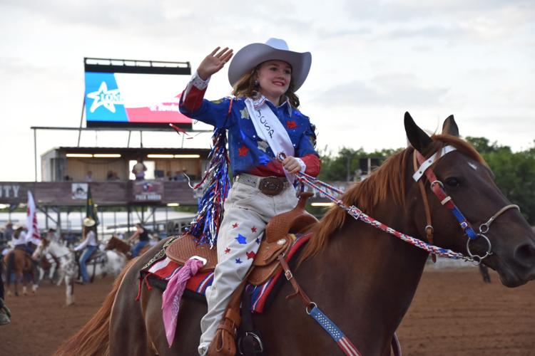 Military, first responders honored during rodeo kickoff | Local News ...