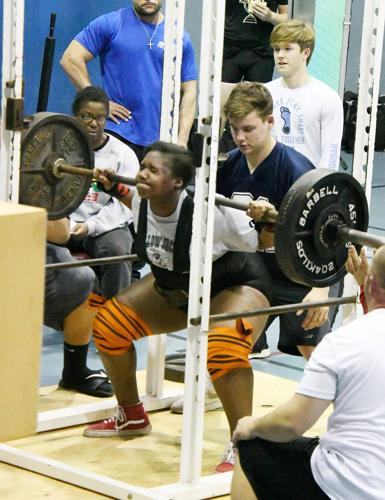 Two Lady Jackets advance to state powerlifting meet | Sports ...