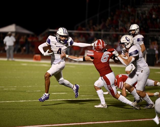 Wildcats persevere to clinch football playoff spot | Local News ...