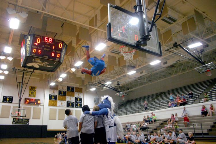 Cleburne basketball camp closes with Mavericks mascots putting on a ...