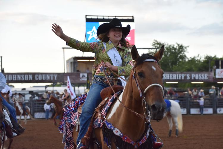Military, first responders honored during rodeo kickoff | Local News ...