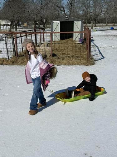 PHOTOS: Winter Storm Fern blankets Johnson County in snow, ice | Local ...